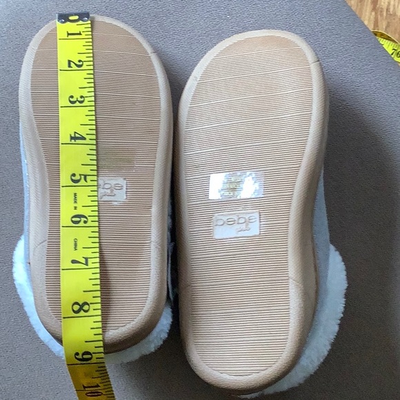 bebe | Shoes | Bebe Girls Slippers | Poshmark